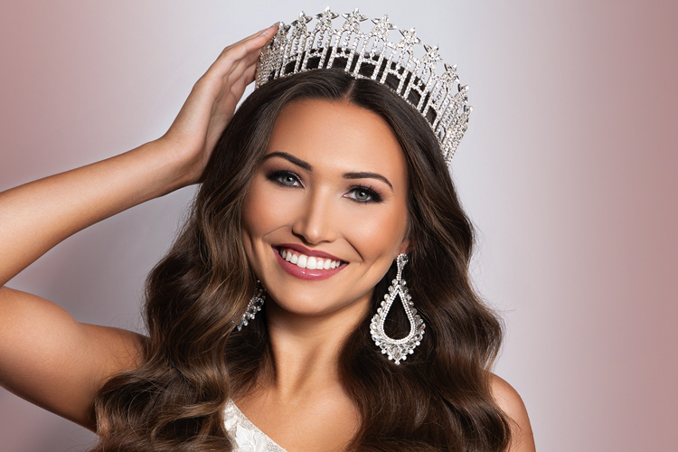 MISS KANSAS USA And MISS KANSAS TEEN USA 